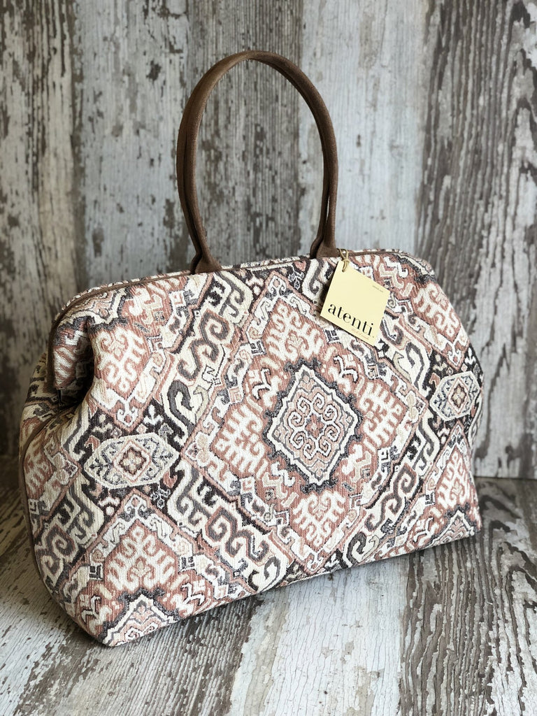 Atenti Pioneer Bag Pink Taffy | Atenti Pioneer Purse – The Lovina Shop