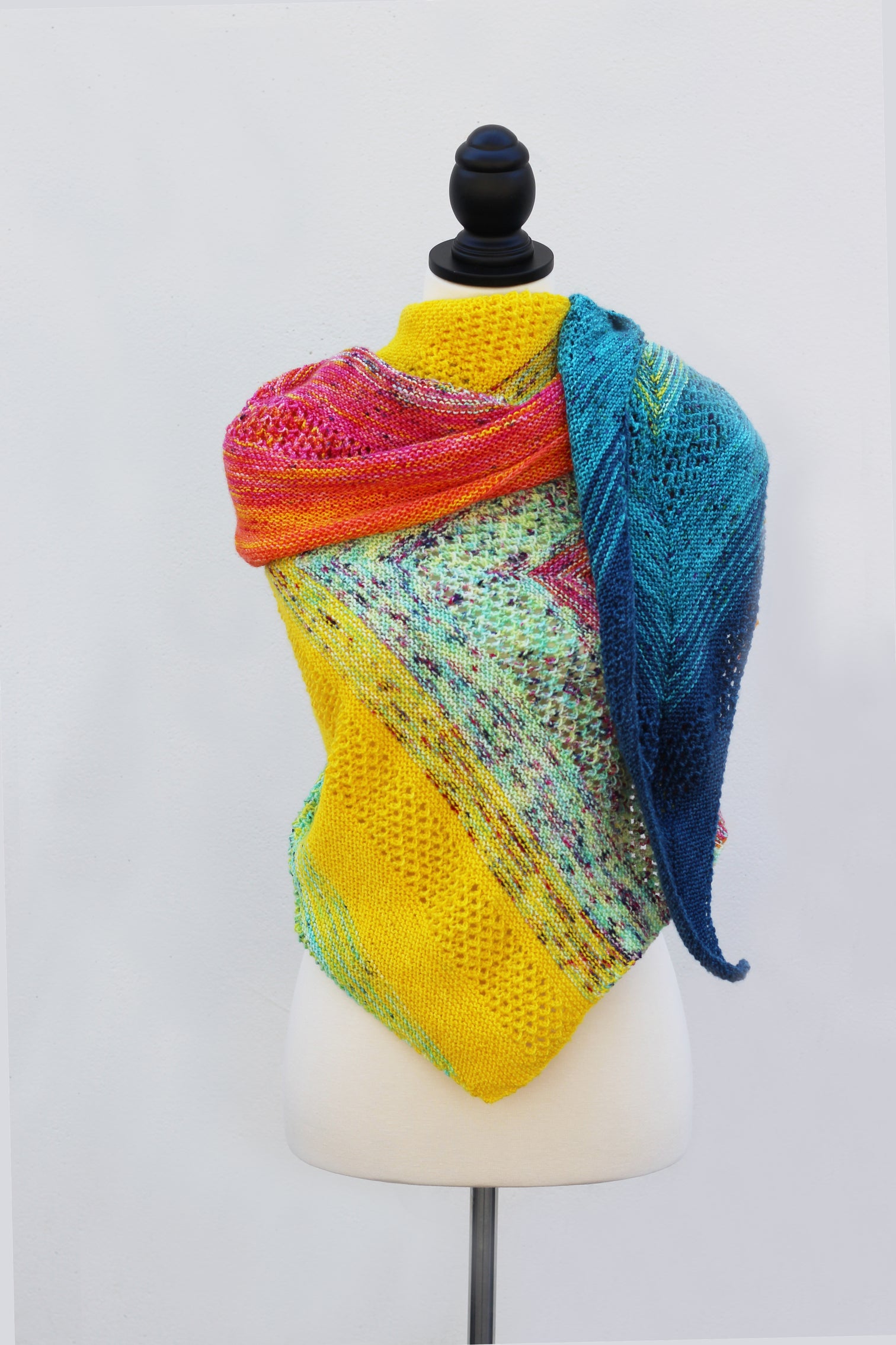 Andrea Mowry Find Your Fade Knitting Kit – The Lovina Shop