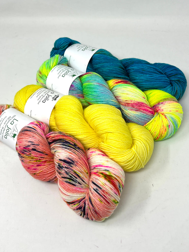 Stephen West Eyelet Burst Shawl Knitting Kit – The Lovina Shop