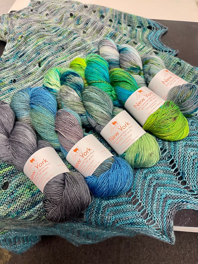 Dotted Rays Stephen West Knitting Kit – The Lovina Shop